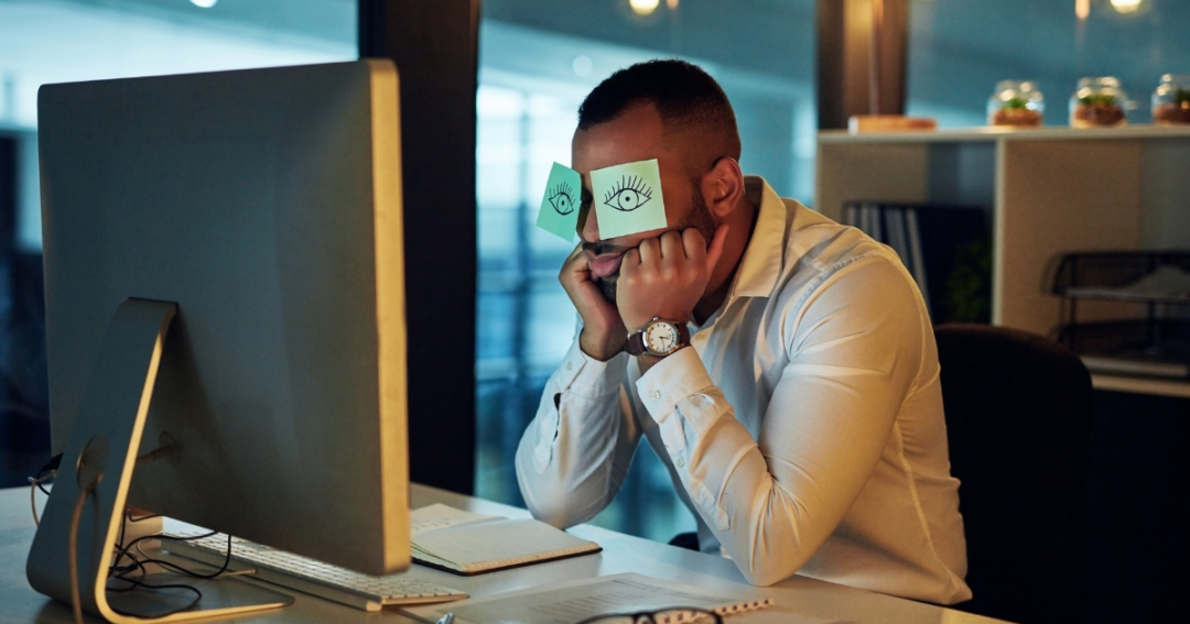 6 Signs to Change Careers And What You Can Do About It!