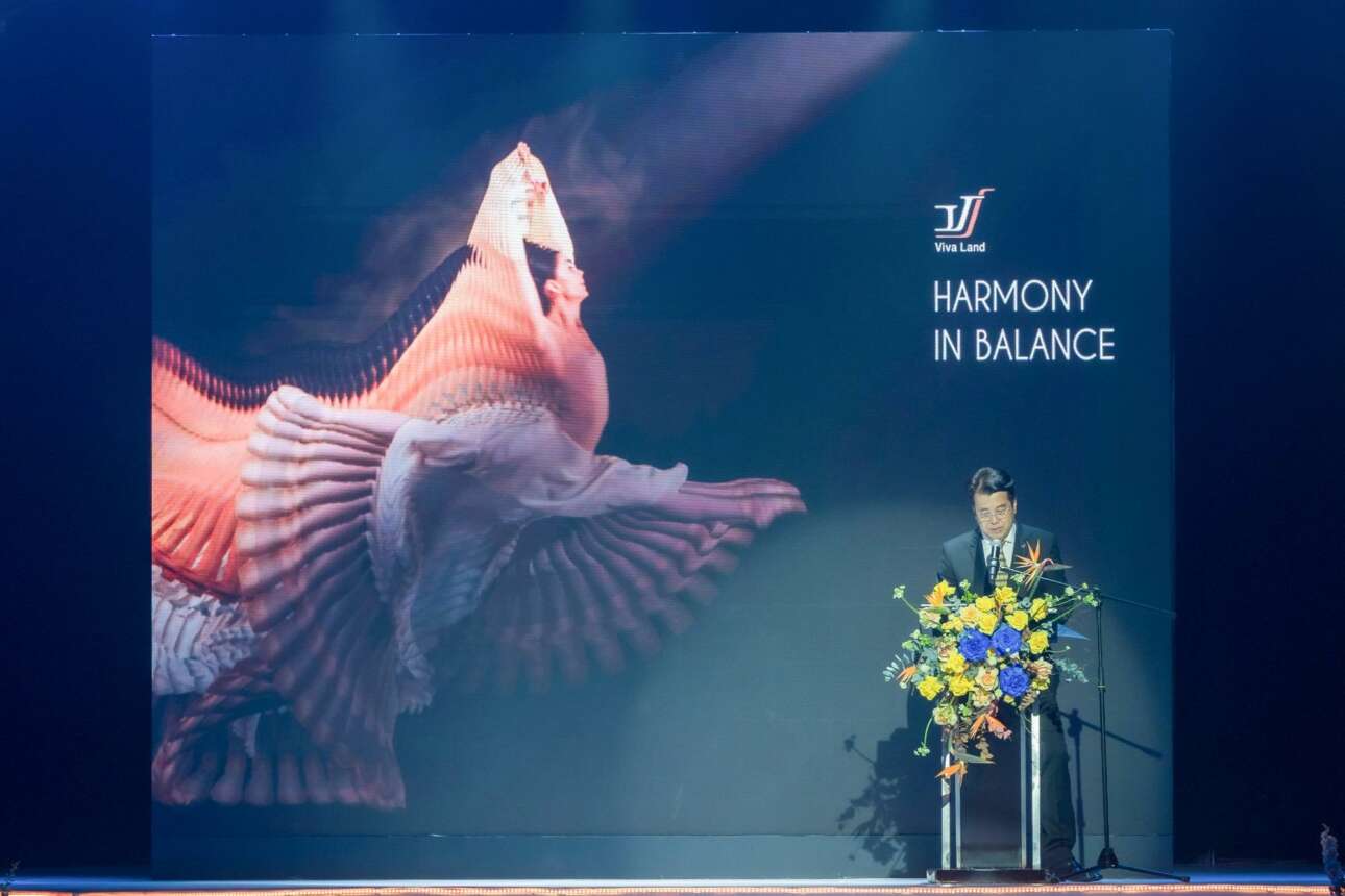 Đêm thưởng lãm nghệ thuật “Sự cân bằng hòa điệu” ấn tượng của Viva Land ...